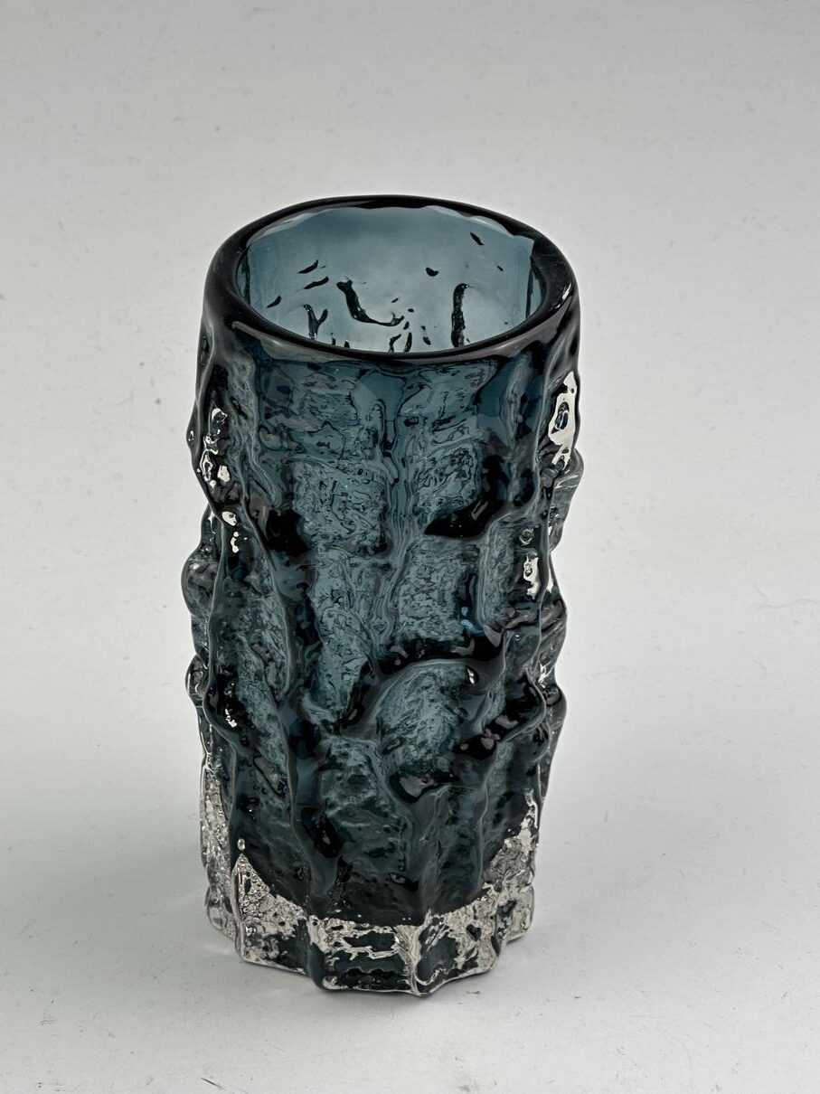 WHITEFRIARS indigo bark vase by Geoffrey Baxter - 6 Inches (15cm ...