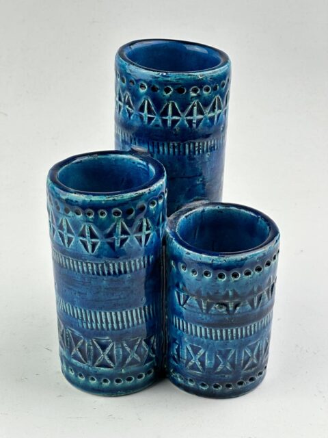 BITOSSI Rimini Blue bud vase with 3 stepped cylinders, Aldo Londi ...